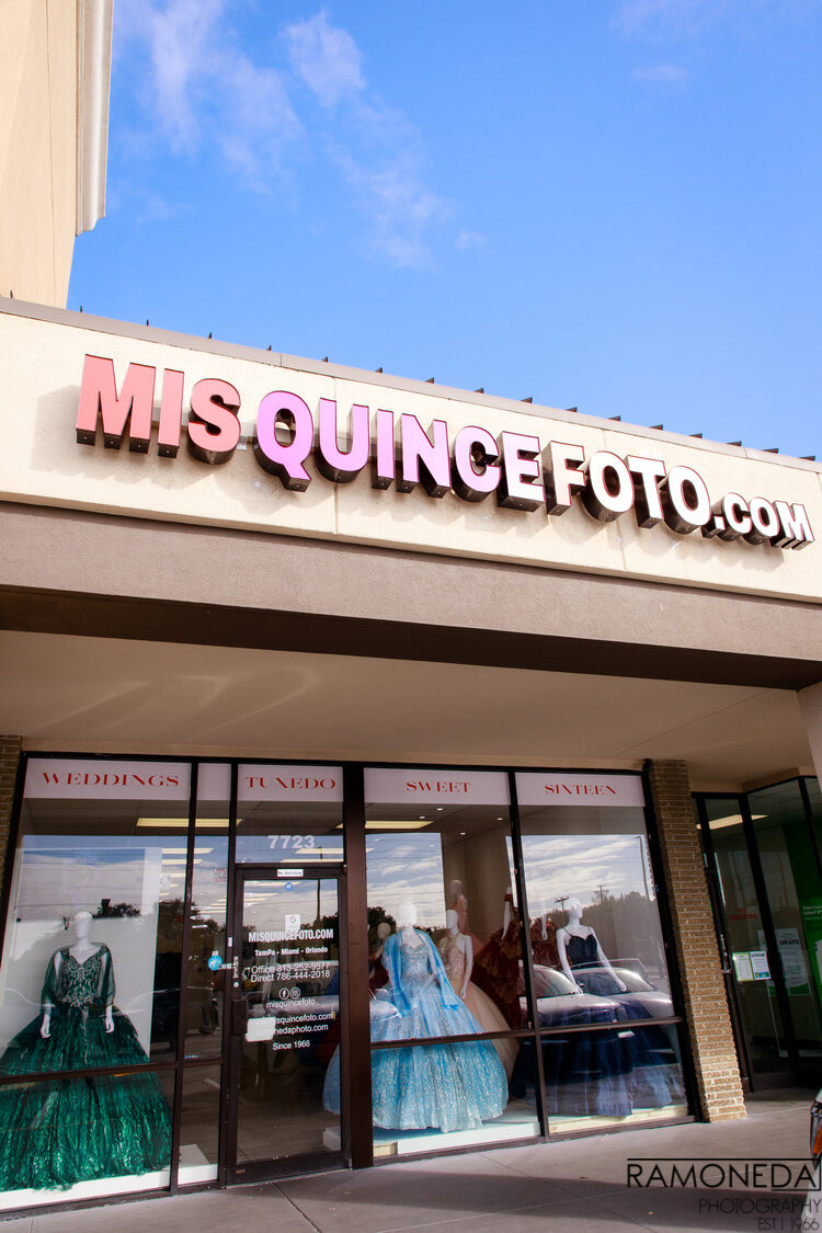 Visit Best Store for Photography and Dresses for Quinceanera